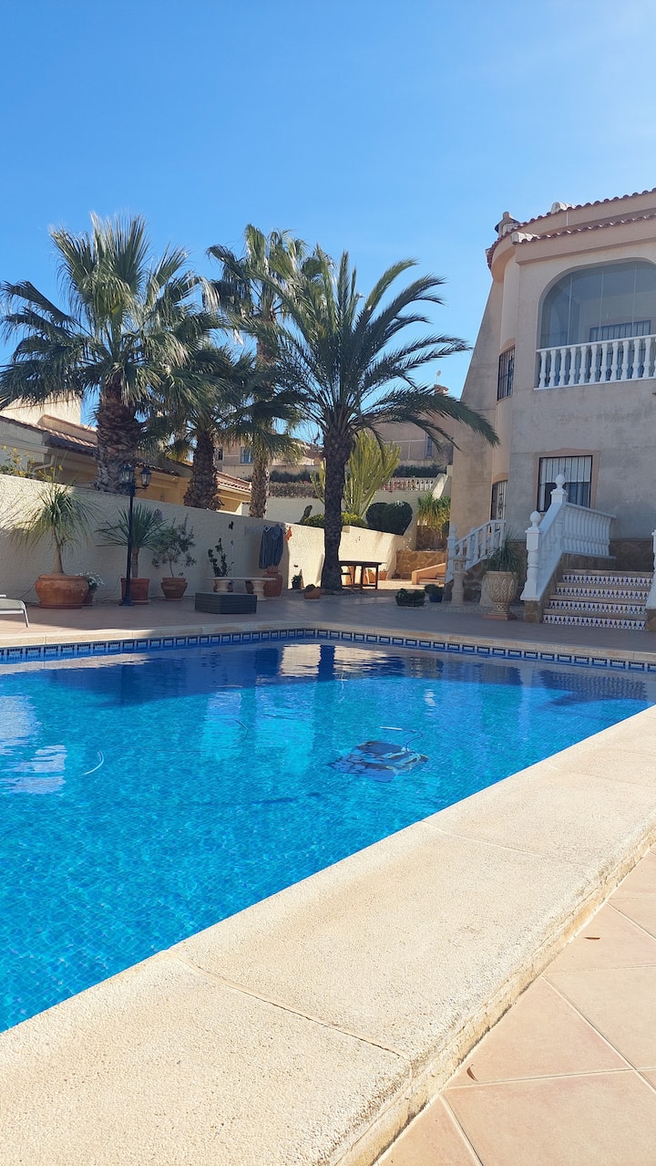 Аппартаменты  в частной вилле - La Marina