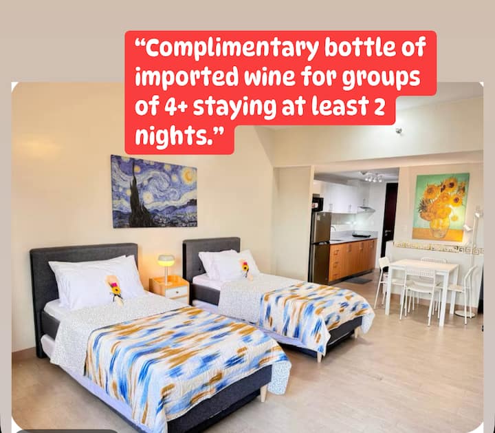 Modern Soccoro Huge Studio Upto 2-8 Guests - Marikina