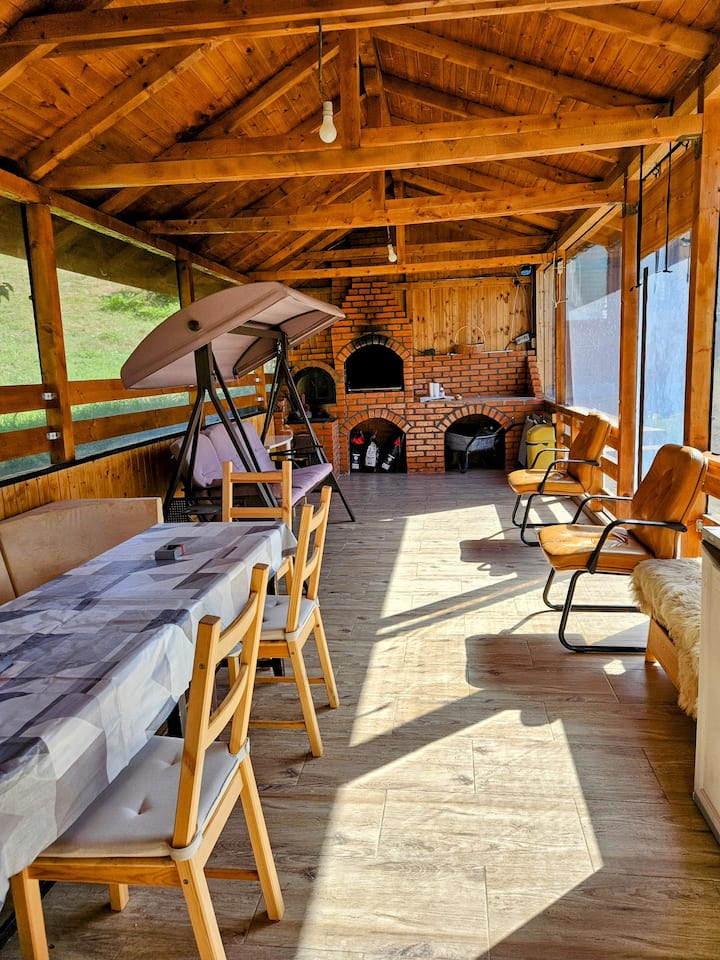 Casa Undeva La Mosie - Rucăr