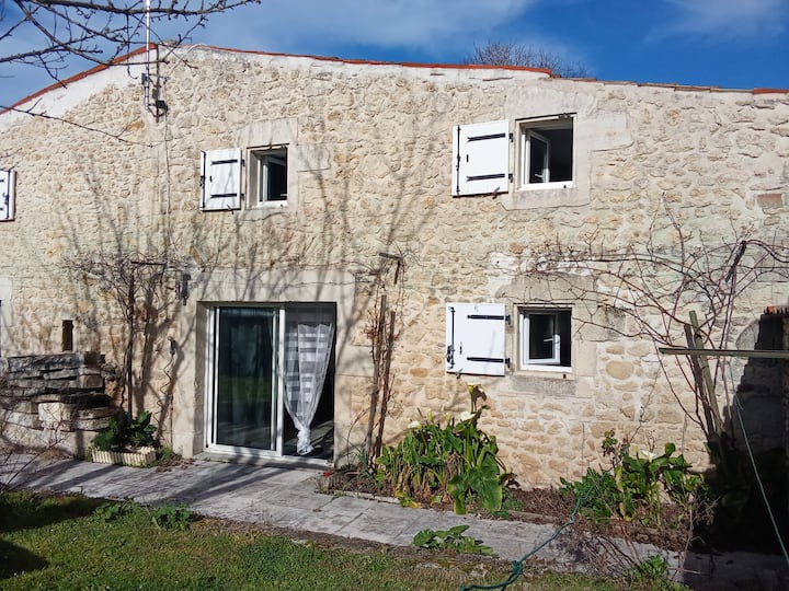 Maison De Village Au Calme - Saujon