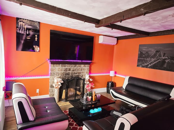 Precious Beautiful Room - Long Island, NY