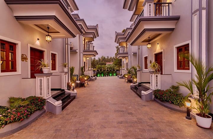 8bhk-twin Villas W/priv Pool (V6) @Ritzpalazzogoa - Colva