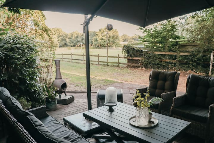 (Nieuw!) Het Middelpunt. Op De Veluwe Bij Het Bos, - Barneveld