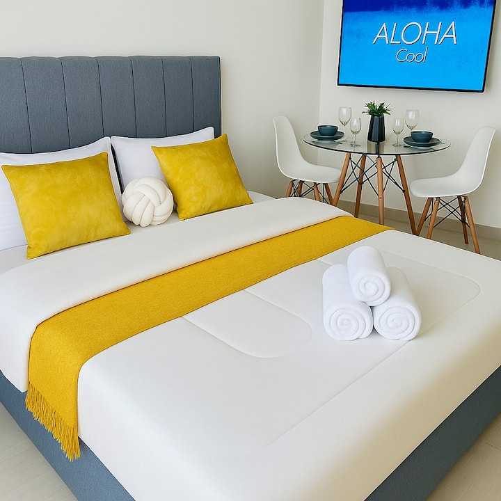 Luxury Studio With Burj Khalifa View Azizi Riviera - Dubai