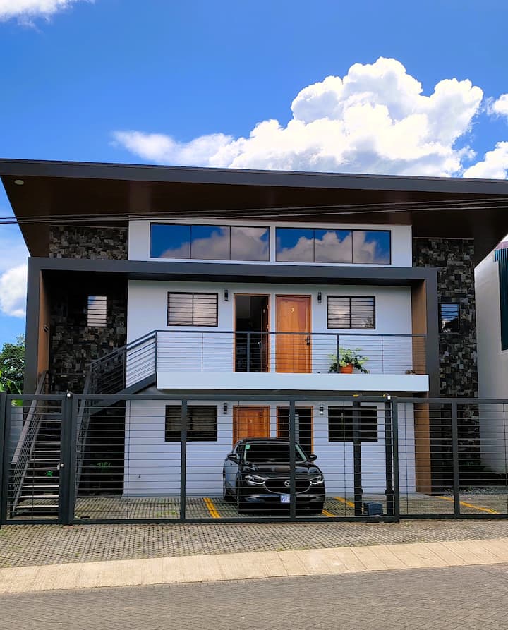 Fully Equipped Apartment | Hot Springs Access - La Fortuna