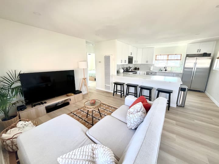 Safe Private Haven In North Park! - San Diego, CA