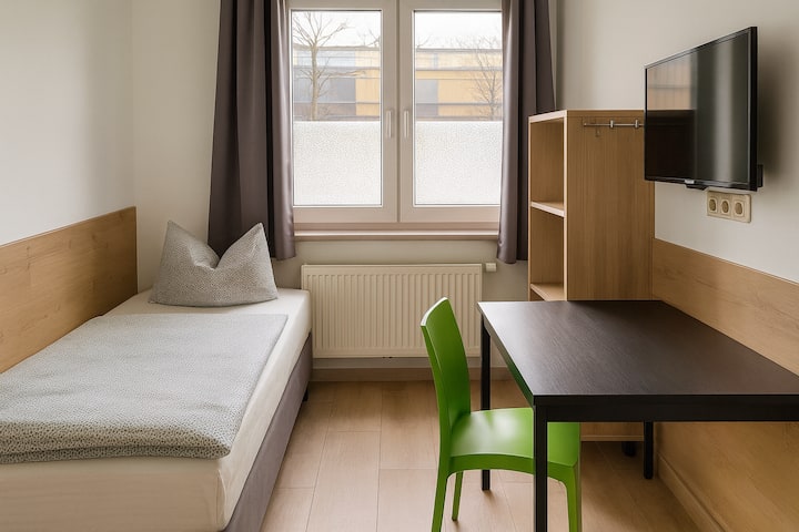 Monteurzimmer24-leuna (Apartment 3 Gäste) - Leuna