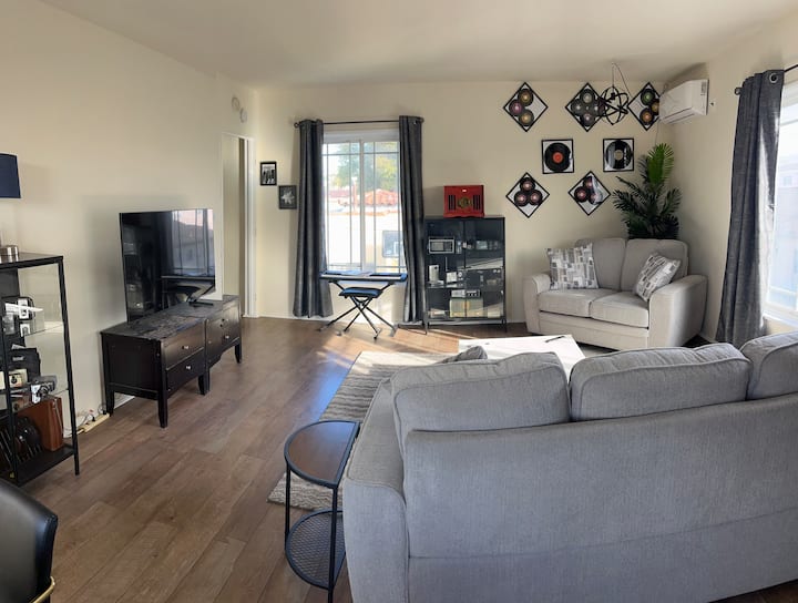 L.a. Vintage! - El Segundo, CA