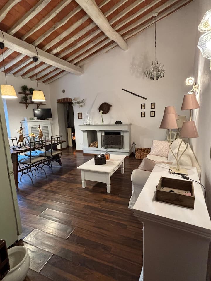 La Casetta  Nel Borgo - Castagneto Carducci