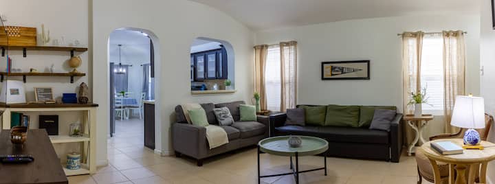 King Bed | Near Fort Cavazos, Airport & Colleges - Copperas Cove, TX