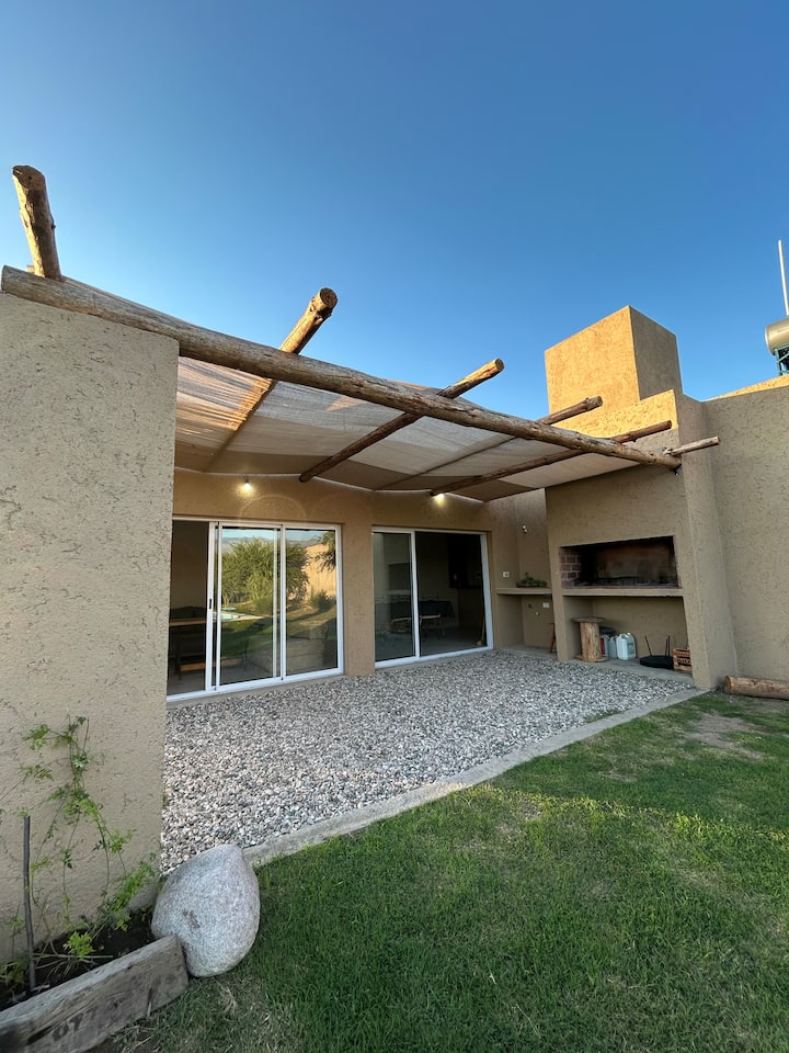 Casa Con Pileta - Villa Dolores