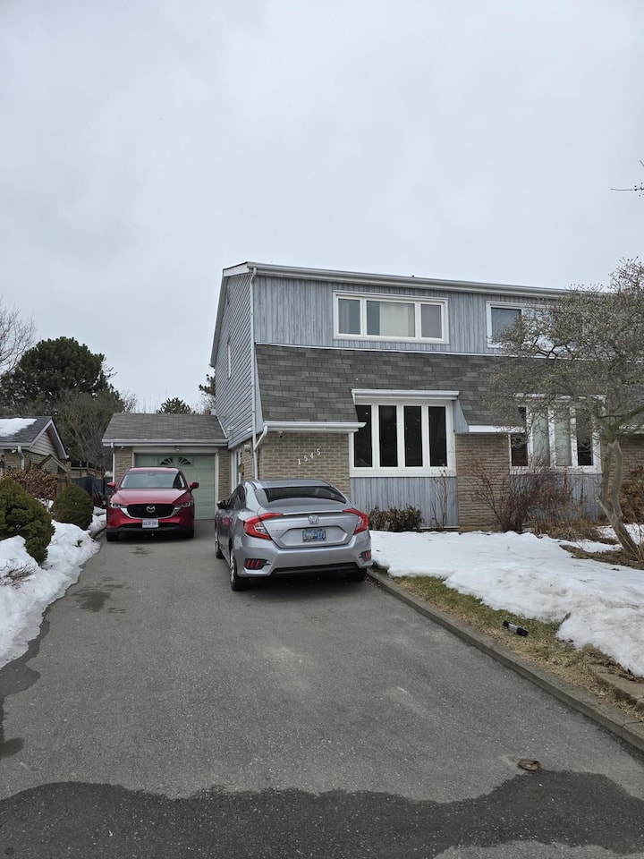 Smart 3br Home | Free Parking - Milton
