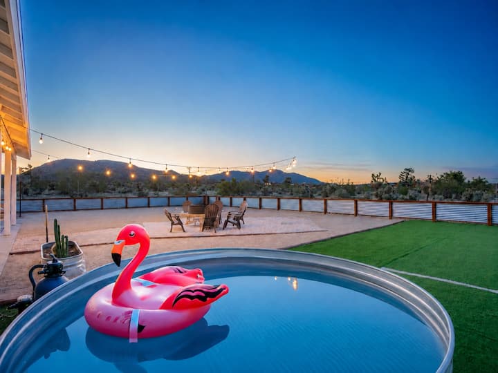 5 Mins To Jtnp | Cowboy Pool | Joshua Tree Retreat - Joshua Tree, CA