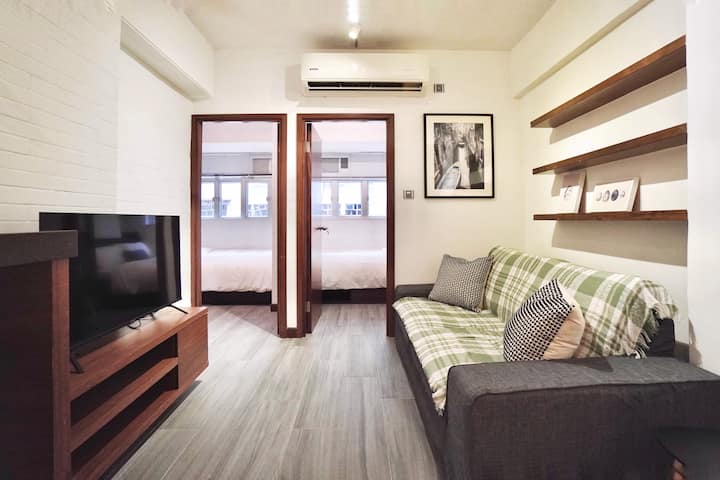 Time Square Stylish 2 Bedroom Apartment - Wan Chai