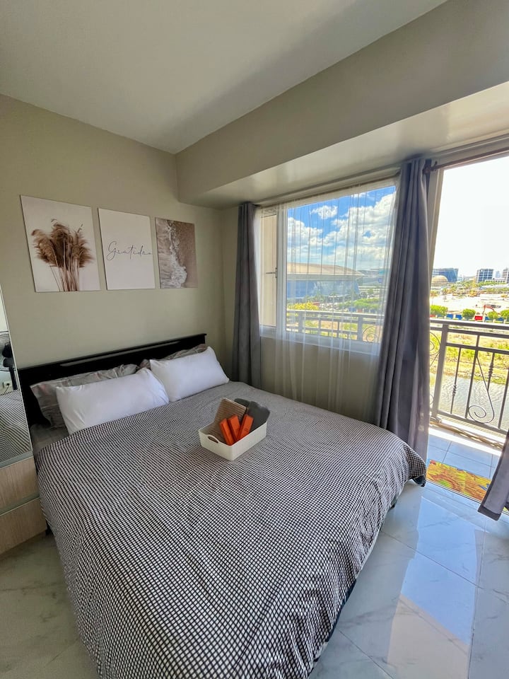 Monarch Parksuites Condo Aufenthalt - Wohnungen zur Miete in Parañaque ...