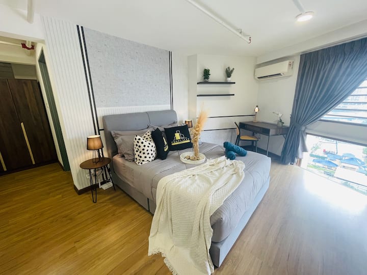 #Um3 Female Co-living Masterbed Ac Privatebathroom - プタリン・ジャヤ