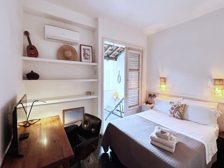 Sea View Apartment W/terrace · Copacabana - ريو دي جانيرو