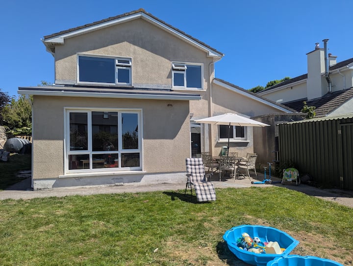 4 Bedroom House Near Salthill - Galway