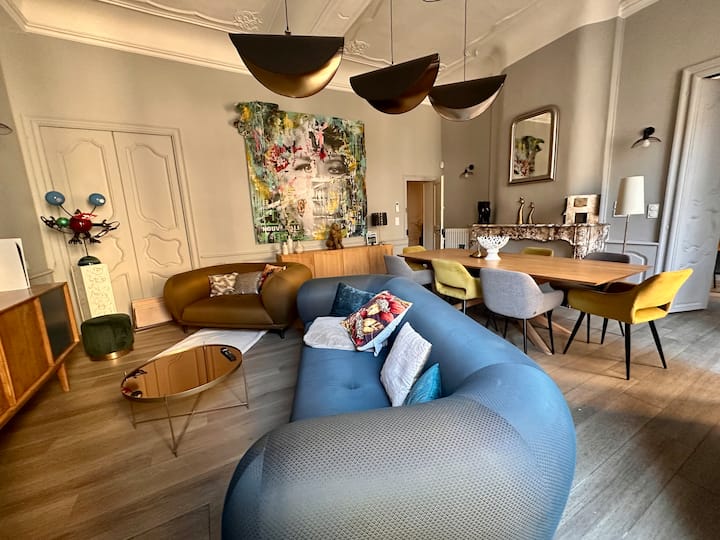 Emplacement Premium  – Climatisé &Parking Gratuit - ニーム