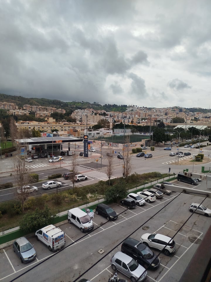 Cerca Del Centro Histórico. - Málaga
