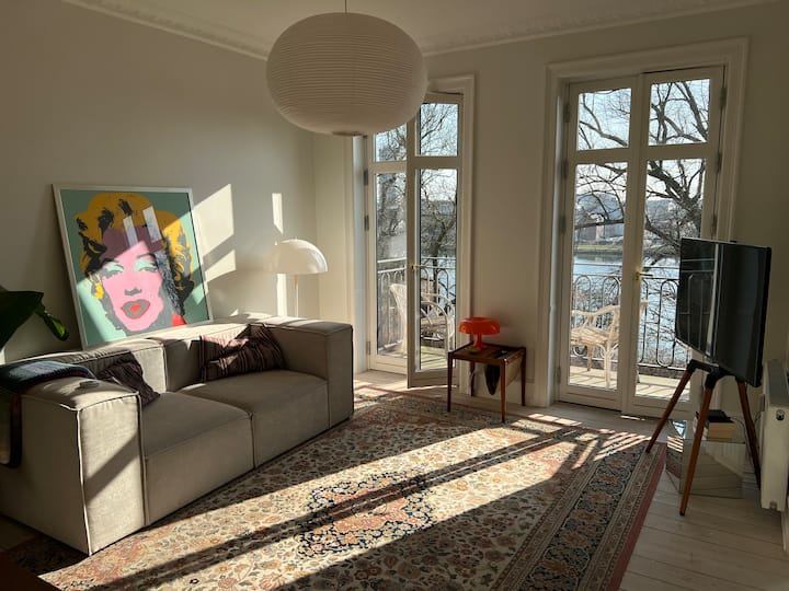 Sjarmerende Og Skjermet Idyll I Christianshavn - Copenhaguen