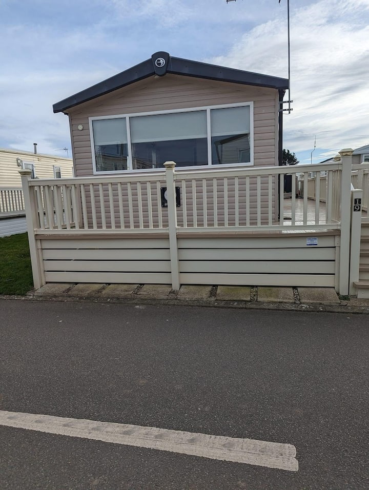 Sbw19, Lyons Robin Hood - Rhyl