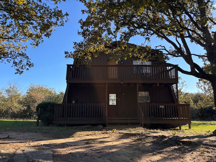 Cozy Cabin Hideaway - Arkansas