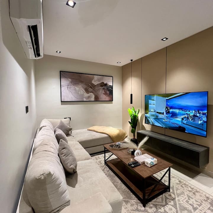 شقة ،انيقة وهادئة ،موقع مميّز جداً - Riyadh