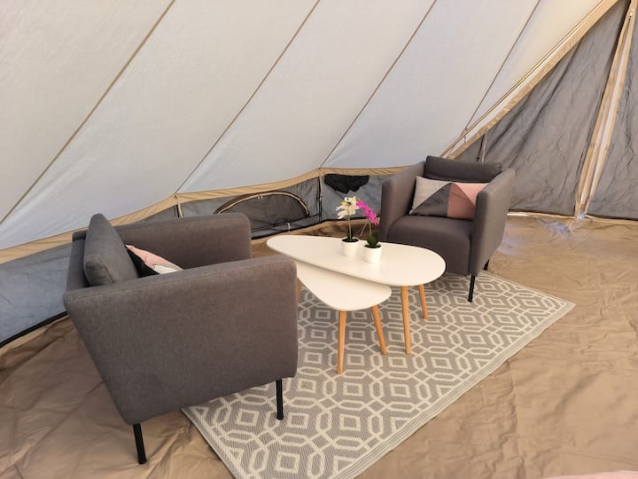 Tente Lodge Avec Jacuzzi - Auvernia