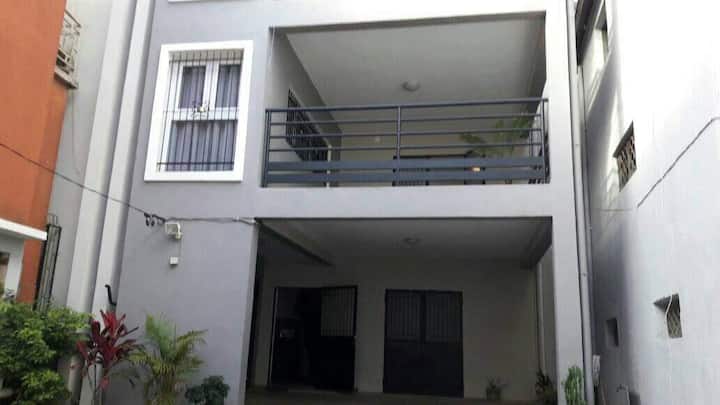 Appartement Spacieux Et Moderne - Antananarivo