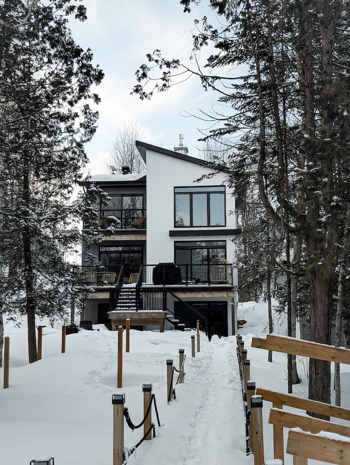 Le Repère Du Lac Jaune | Passion Chalets - Rawdon