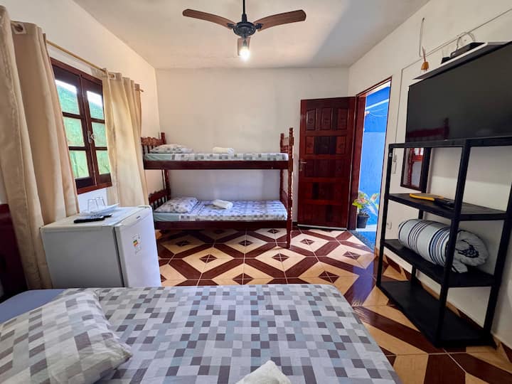 Trindade - P. Sobradinho Da Elisa Suíte 01 - Trindade