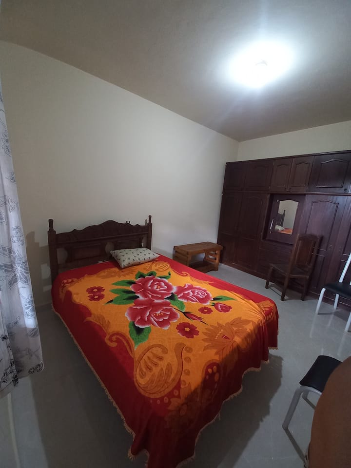 Residência Conrado Com Garagem - Diamantina