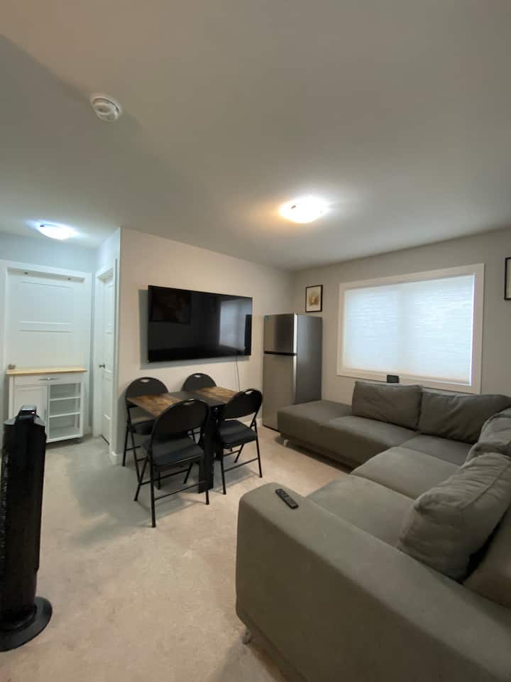 Greensville 2bedroom 1bath Suite - Just Like Home - Regina