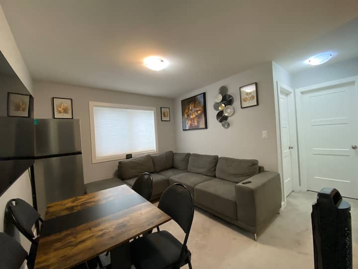 Greensville 2bedroom 1bath Suite - Just Like Home - Regina
