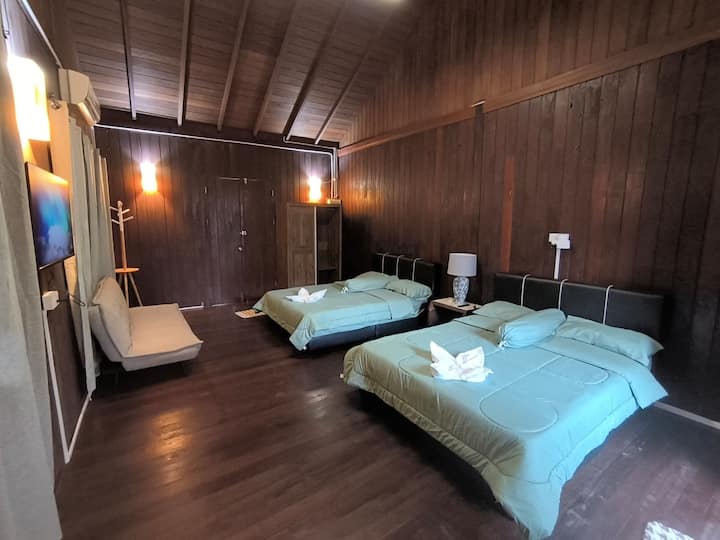 The Vet's Cabin B - Kuching