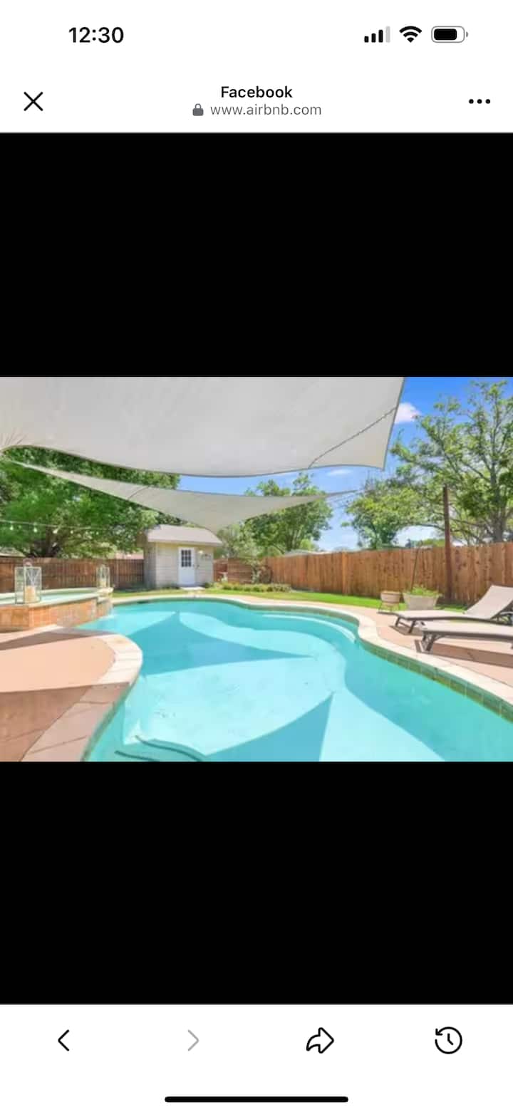 Hill Country Hideaway - Marble Falls, TX