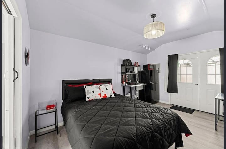 Tinyhome 12 Min Daytona Airport - Port Orange, FL