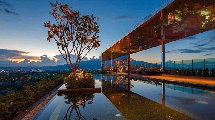 The Astra Condo @Nightbazaar - Chiang Mai
