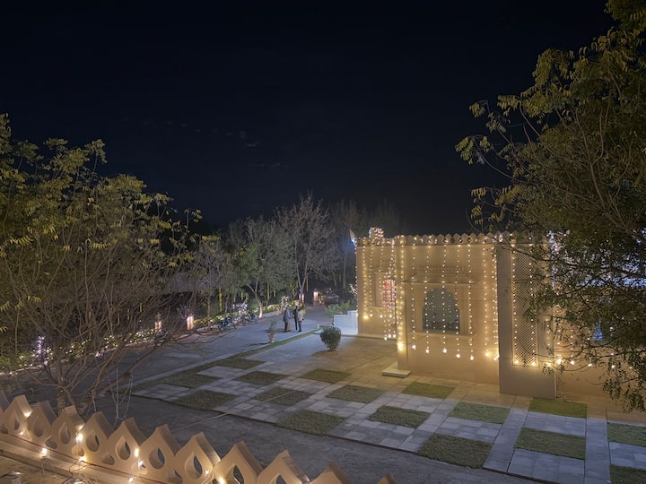 Shree Mahal - Chhatarpur