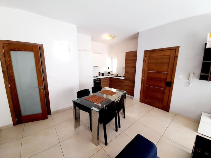 2 Bedroom 2 Bathroom Appartment - Malte