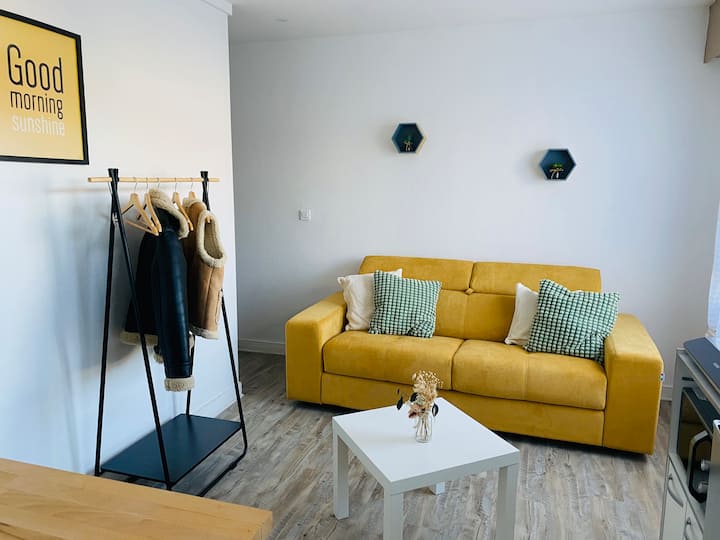 Au Cœur De La Cité Des Sacres - Reims