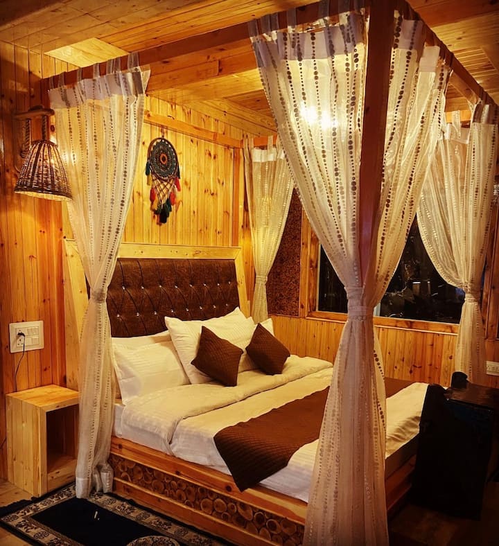 Riverside Cozy Wooden Cottage #102 - Kasol