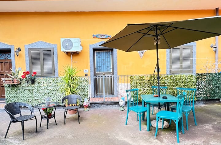 Casa Vacanze Santaituzza Tra Mare, Centro Storico - Catania