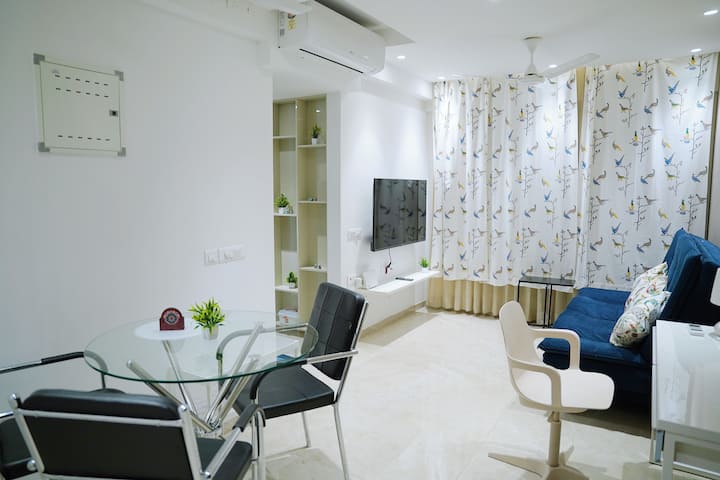 Nest Regent Hill @1bhk Ac Suite. Hiranandani Gr. - Mumbai