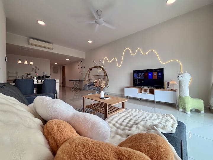 3bed 6-8pax｜mahjong & Bathtub｜mosaic Midvalley Ciq - Johor Bahru