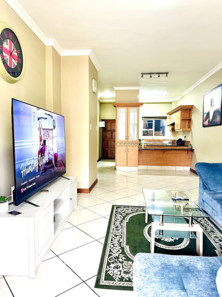 Umhlanga Ridge 2 Bedroom Apartment - eMdloti