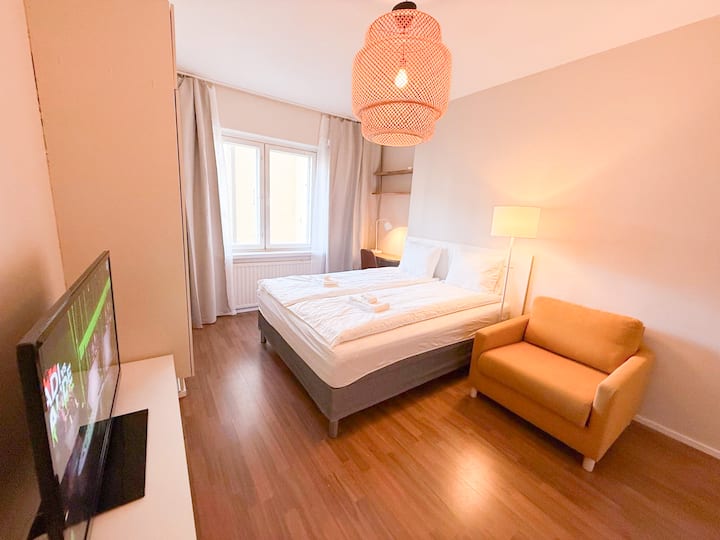 Studio Aurora. Peaceful And Close To City Center. - Helsinki