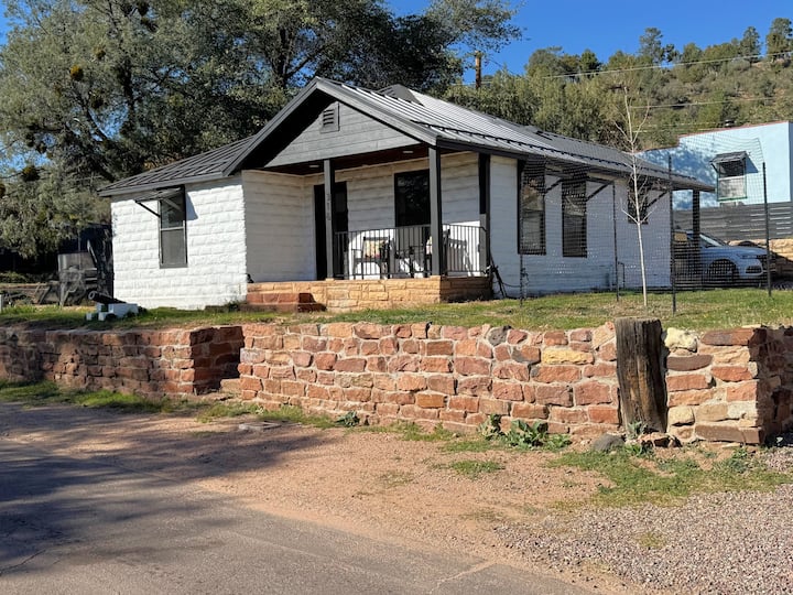 Remodeled Historic Payson Home - Payson, AZ