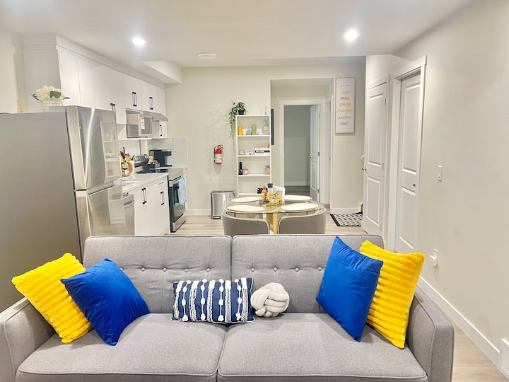 Cozy 2 Bedroom: 15min To Airport And 1hr To Banff - Calgary